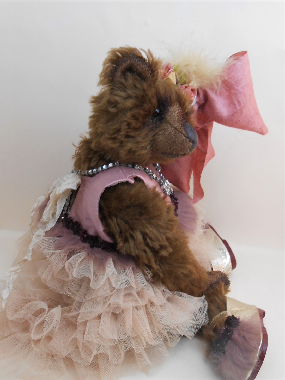 Traditional & Costume Bears – Samantha-jane Bears and Scallycats