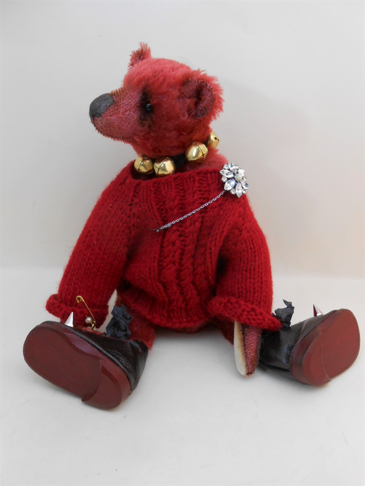 Traditional & Costume Bears – Samantha-jane Bears and Scallycats